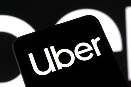Uber invests $100 million in robotaxi charging hubs | IUX24